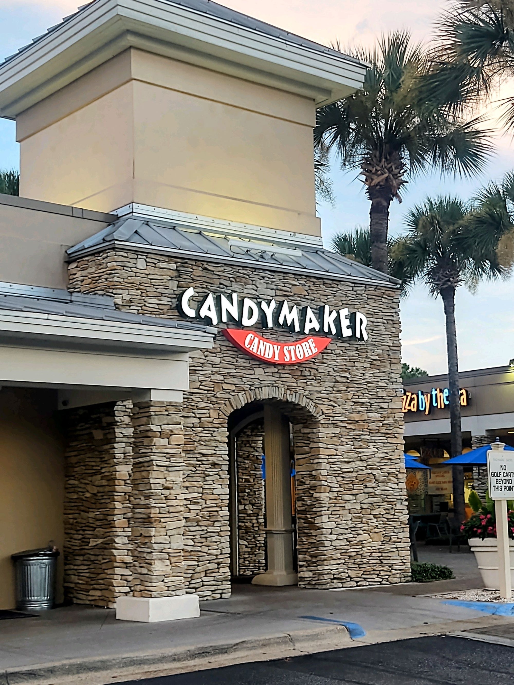 Destin Candy Store – Candymaker